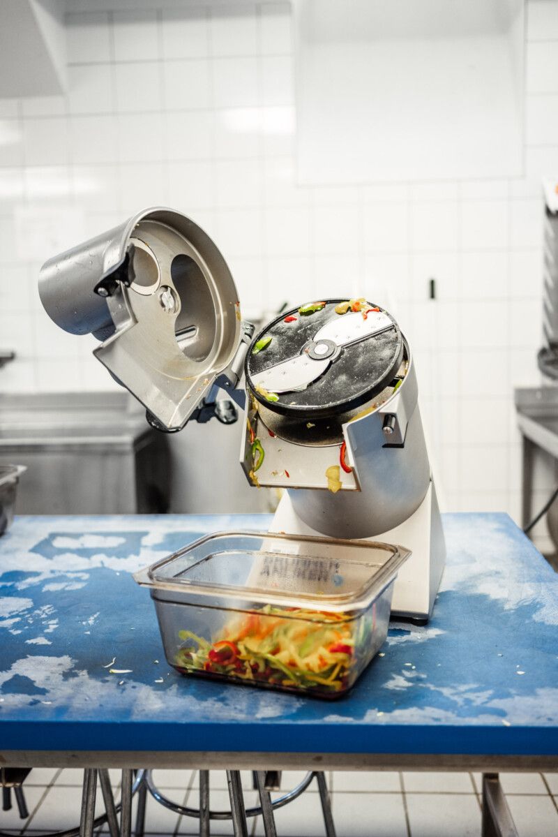 Kitchen machines for the commercial food processing